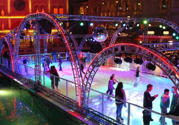 Las Vegas Ice Skating Rinks | Vegas4Locals.com